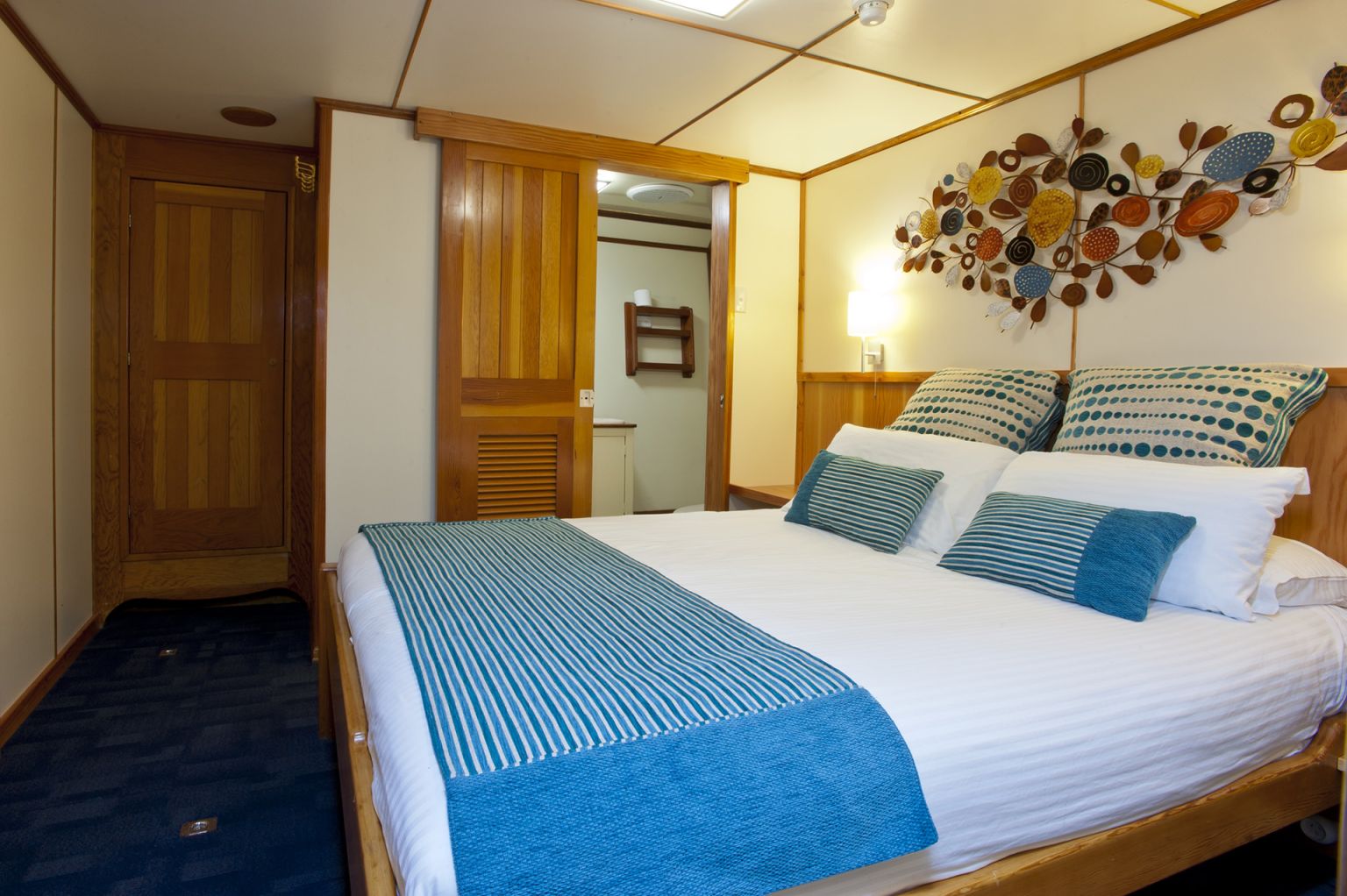 Guest Cabins - Spirit of Freedom